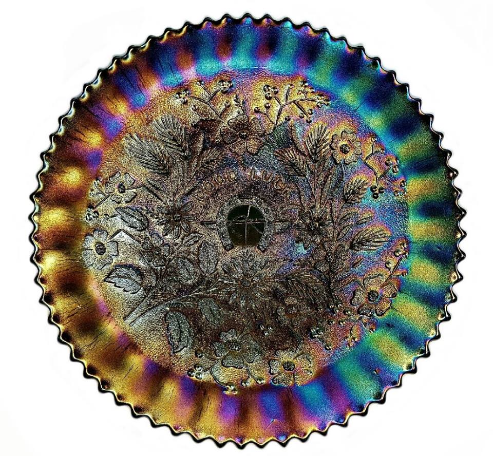 Northwood Good Luck Plates Collection: Carnival Glass Showcase